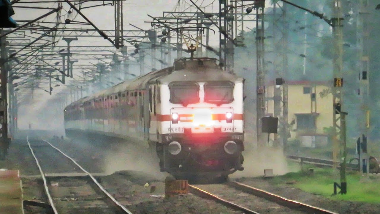 Rajdhani and Duronto || Three back to back high speed action.. # ...