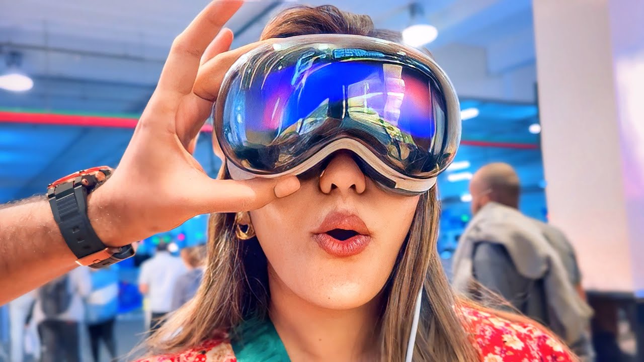 Apple Vision Pro First Reaction 😳🔥 - YouTube
