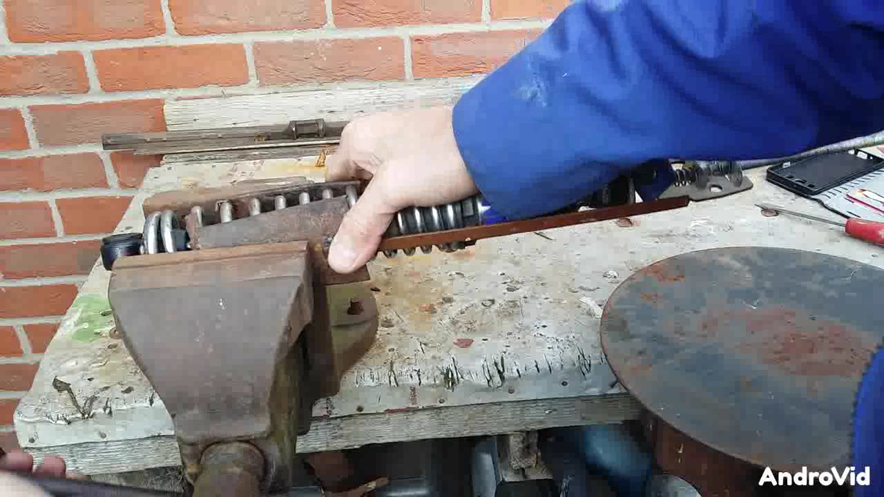 Motorcycle suspension unit spring compressor - YouTube