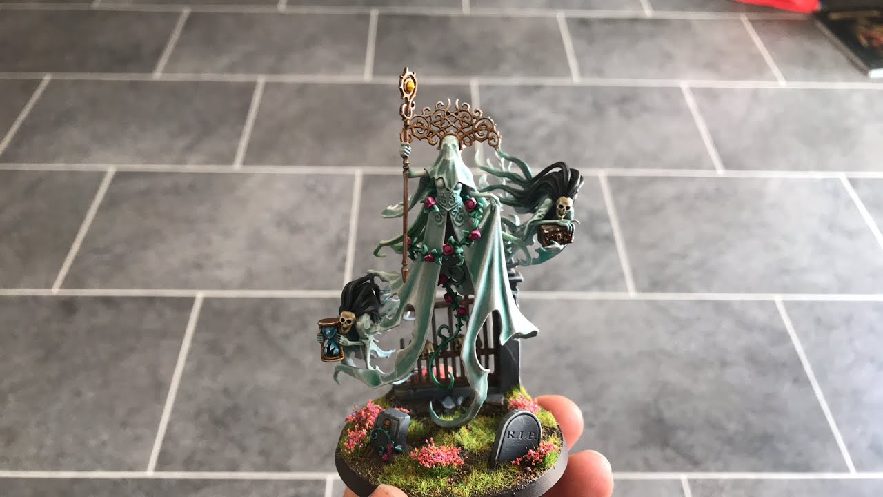 Nighthaunt Lady Olynder (how i painted her) - YouTube