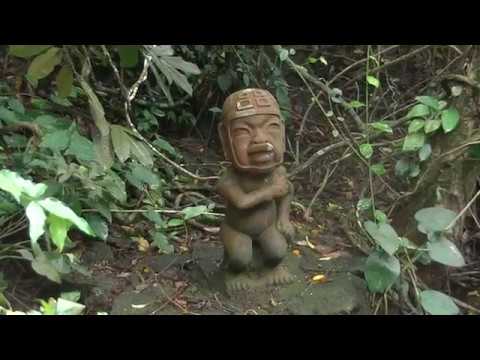 Chaneque, duende mexicano, en Catemaco, Mexico. - YouTube