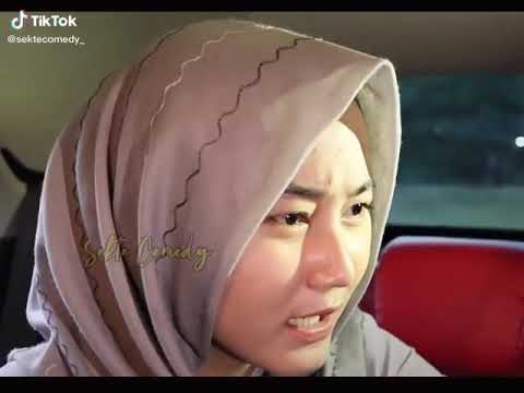 ukhti emng ganas d mobil.