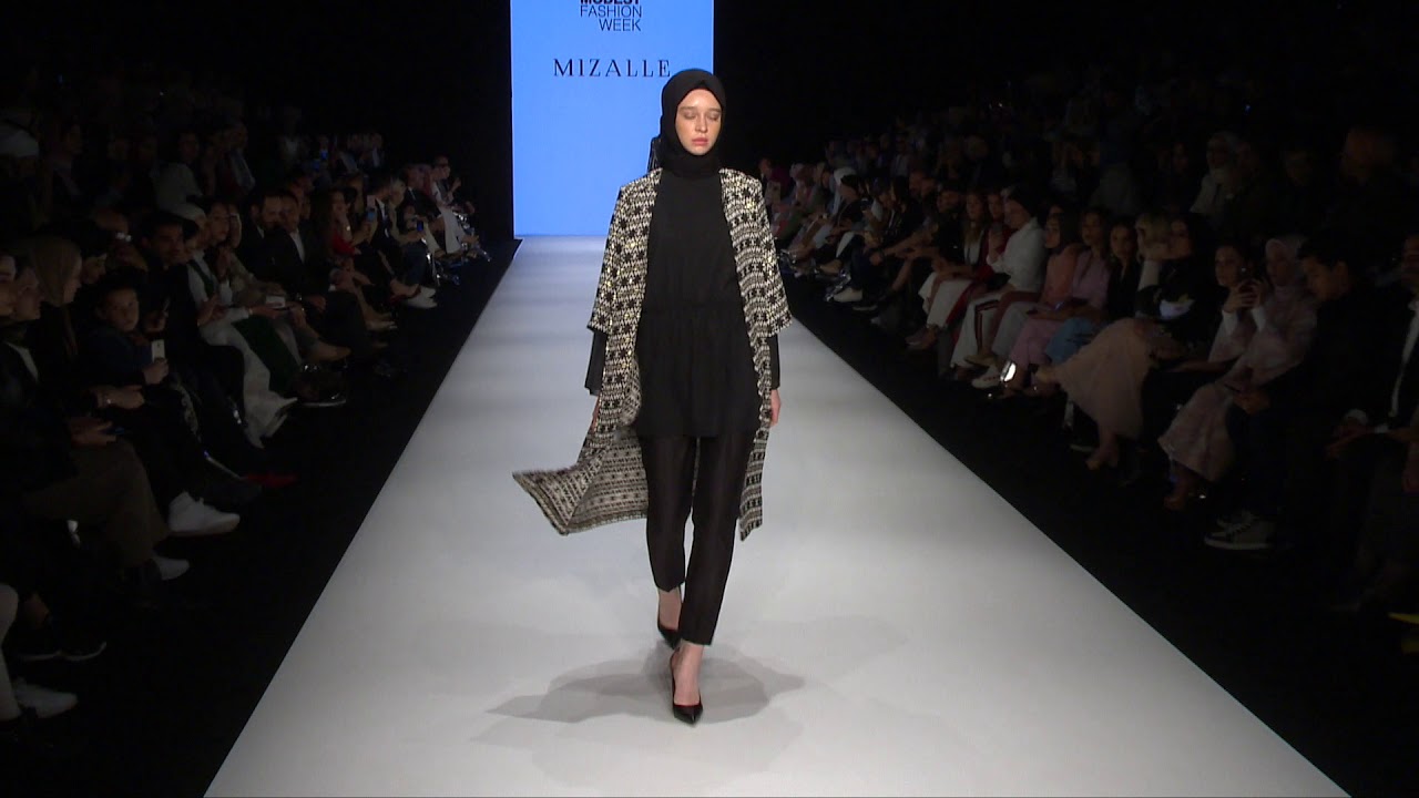 Modanisa İstanbul Modest Fashion Week 2019 // Mizalle's Runway - YouTube