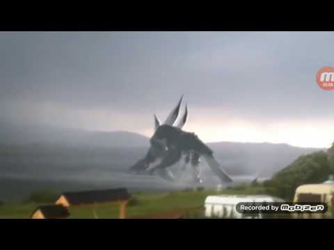 GODZILLA IN REAL LIFE👍👍👍