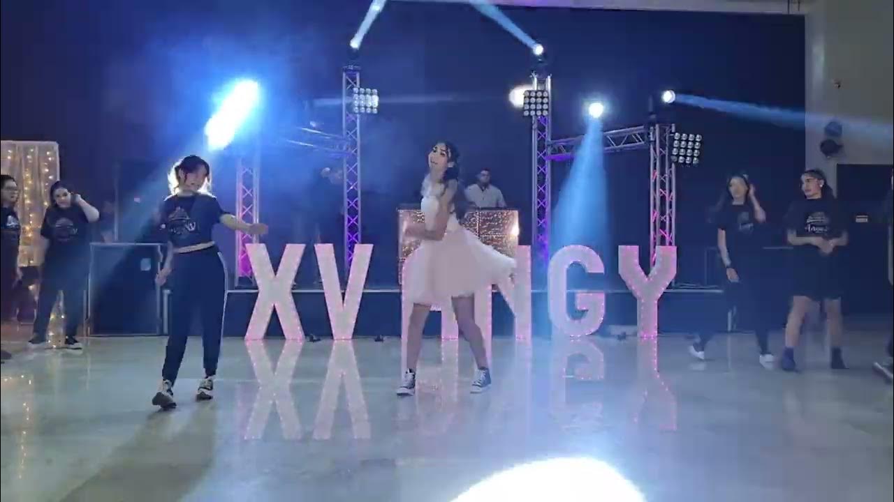 BAILE SORPRESA CON AMIGAS | XV DE ANGY - YouTube