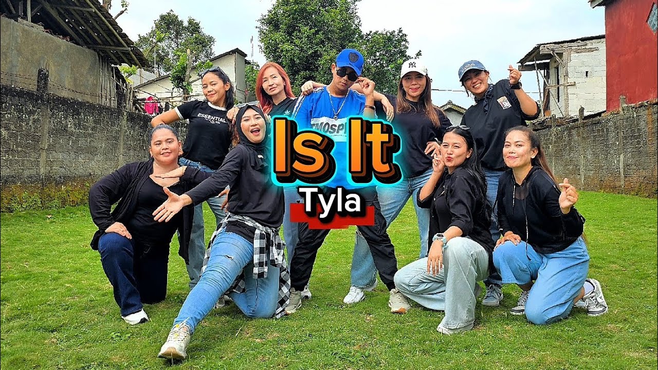 Tyla - Is It | ZUMBA | FITNESS | WORKOUT - YouTube