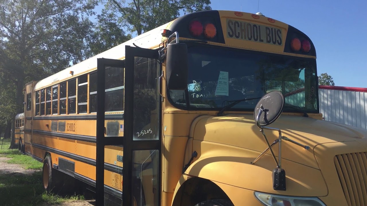 WALKAROUND OF EX FLORIDA BUS; 2005 IC CE300 - YouTube