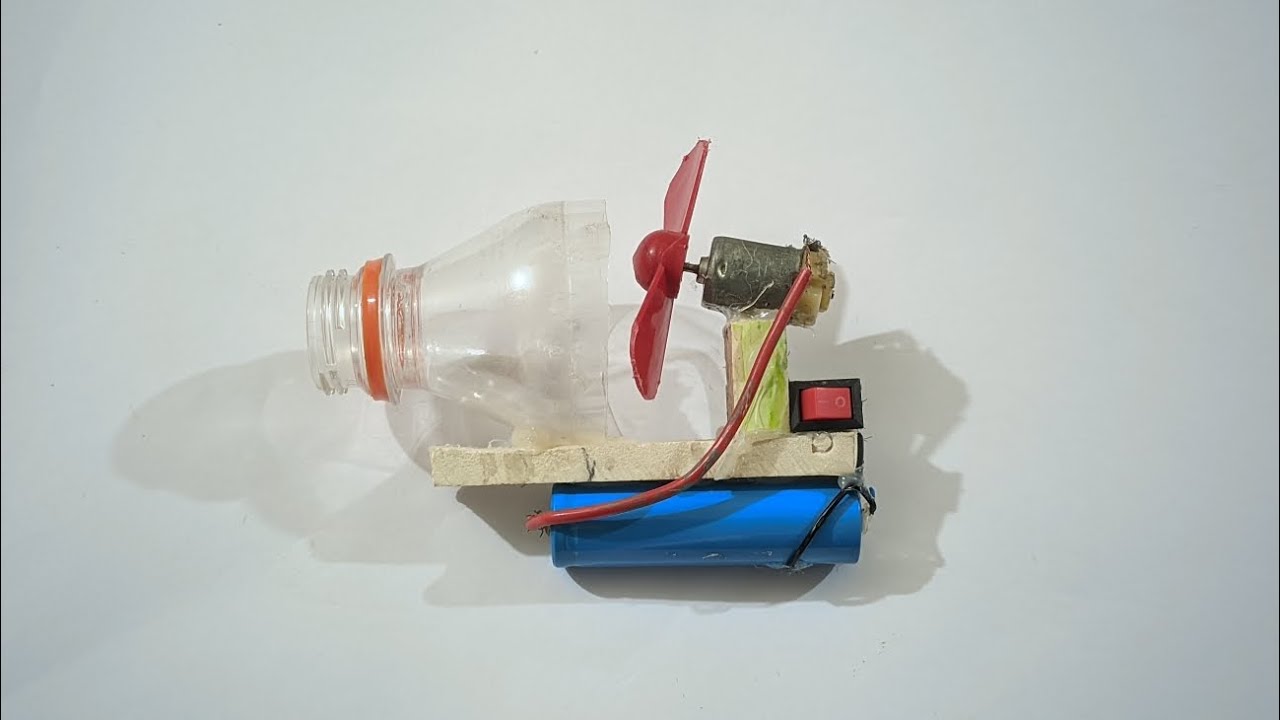 How To Make a Bubble Machine With One DC Motor - YouTube