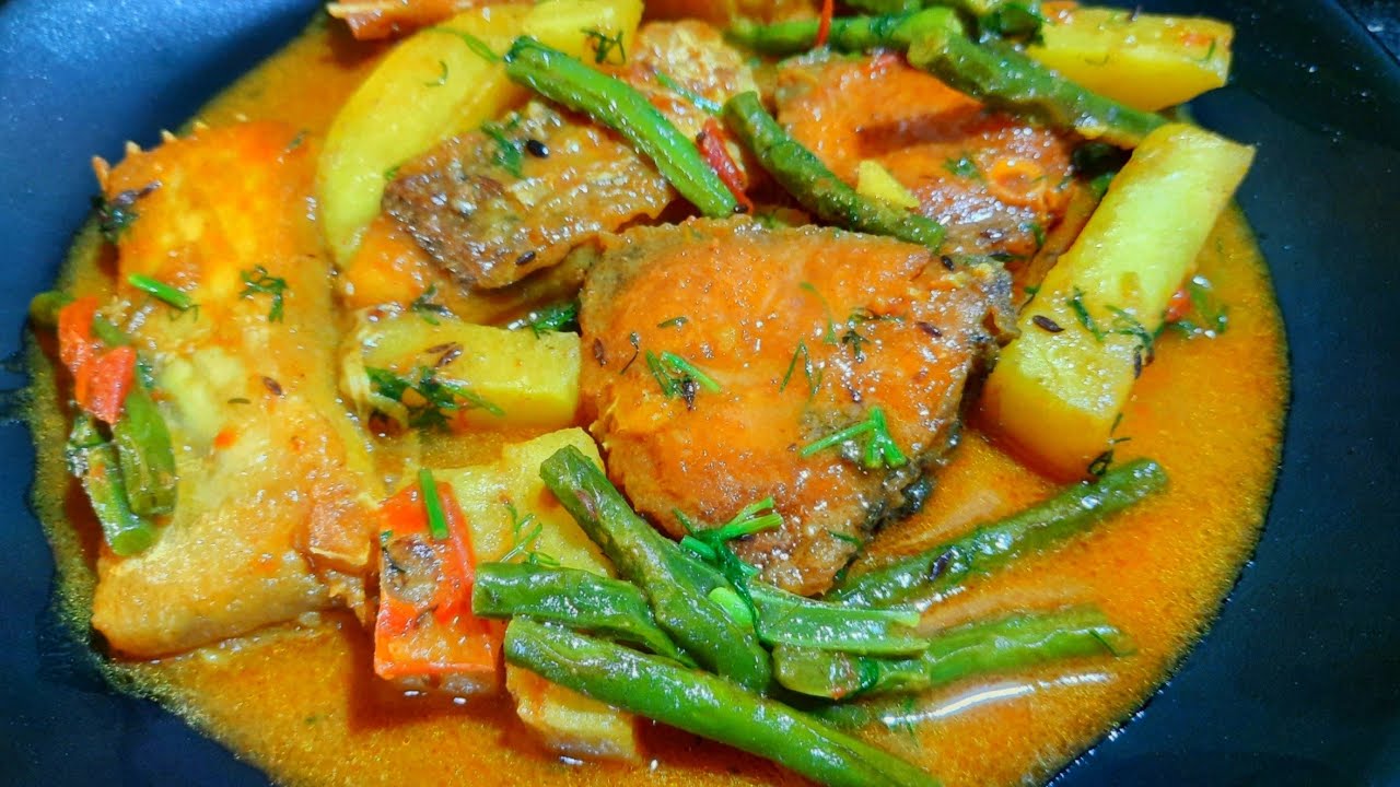 Katla Macher Jhol | Easy Bengali Katla Fish Curry Recipe | কাতলা মাছের ...