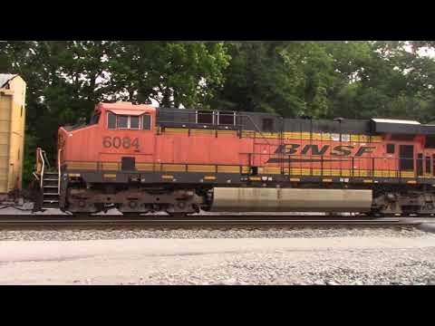 NS #4125 with BNSF DP leads NS 188 through Burnside, KY - YouTube