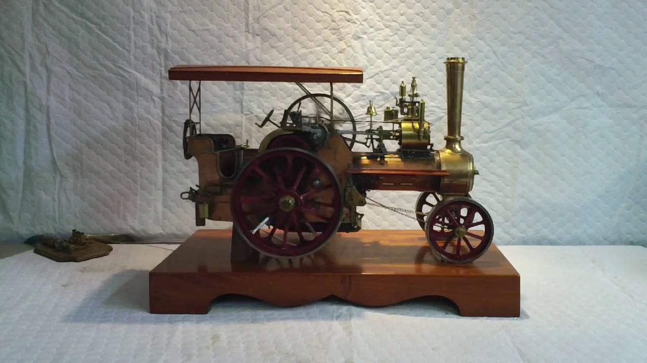1 1/2" Scale Burrell Traction Engine Video 1 - YouTube
