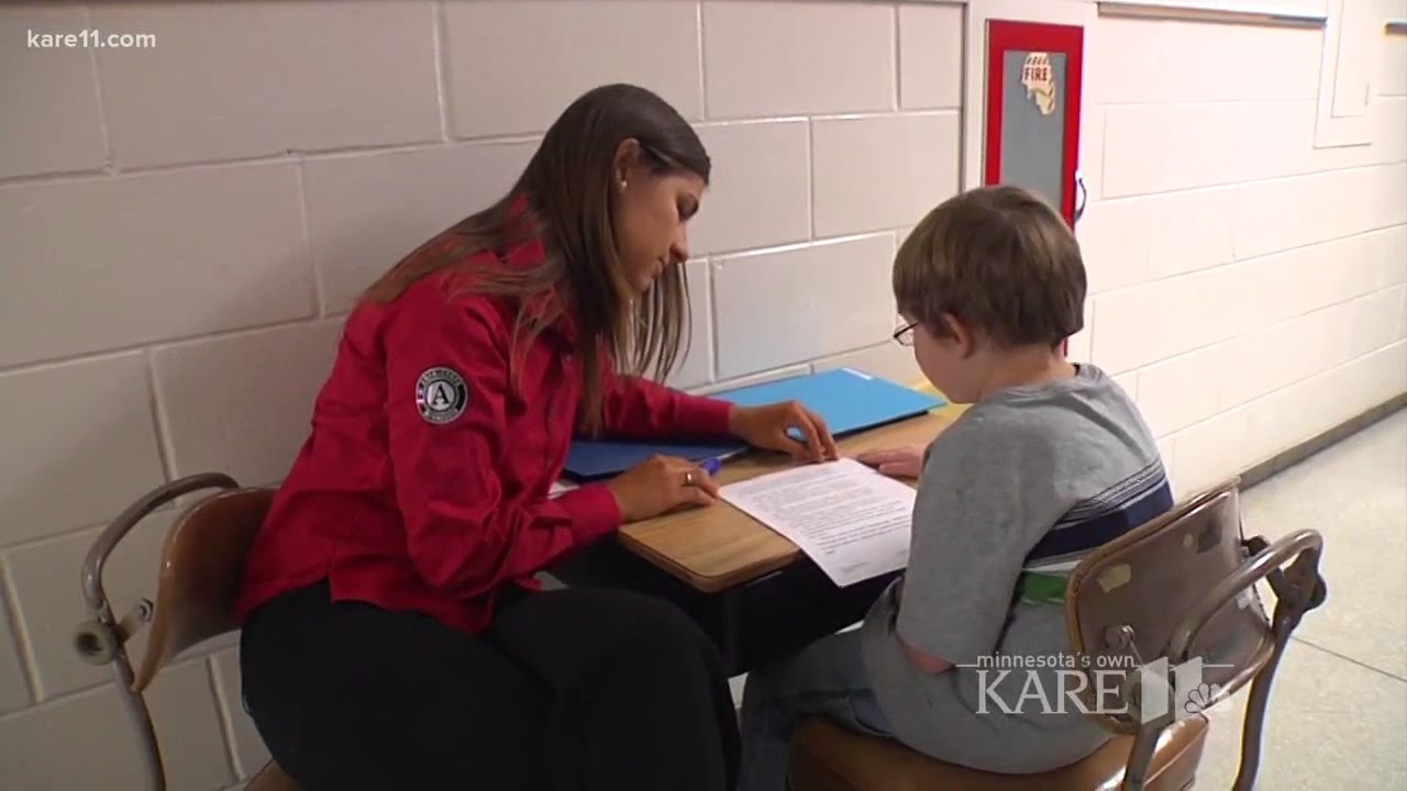 MN Reading and Math Corps looking for tutors - YouTube