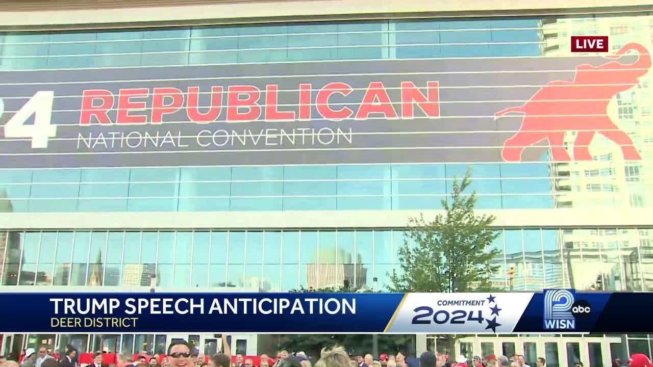 Delegates await Donald Trump's speech on final night of RNC - YouTube