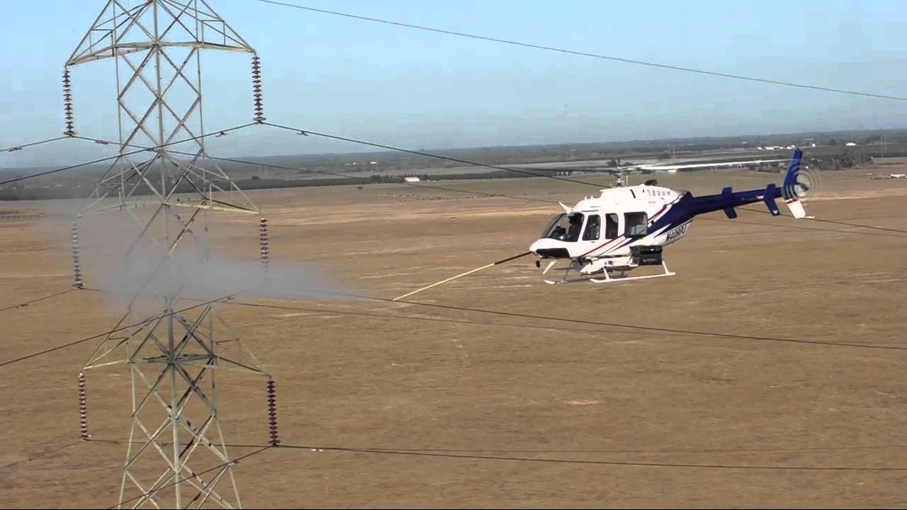 PG&E transmission lines get thorough cleaning - YouTube