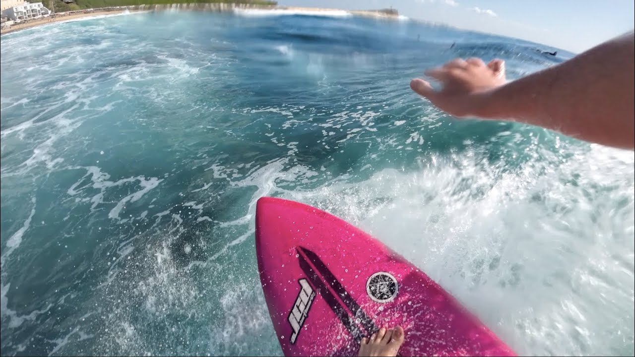 Surfing Fun Waves On Christmas - YouTube