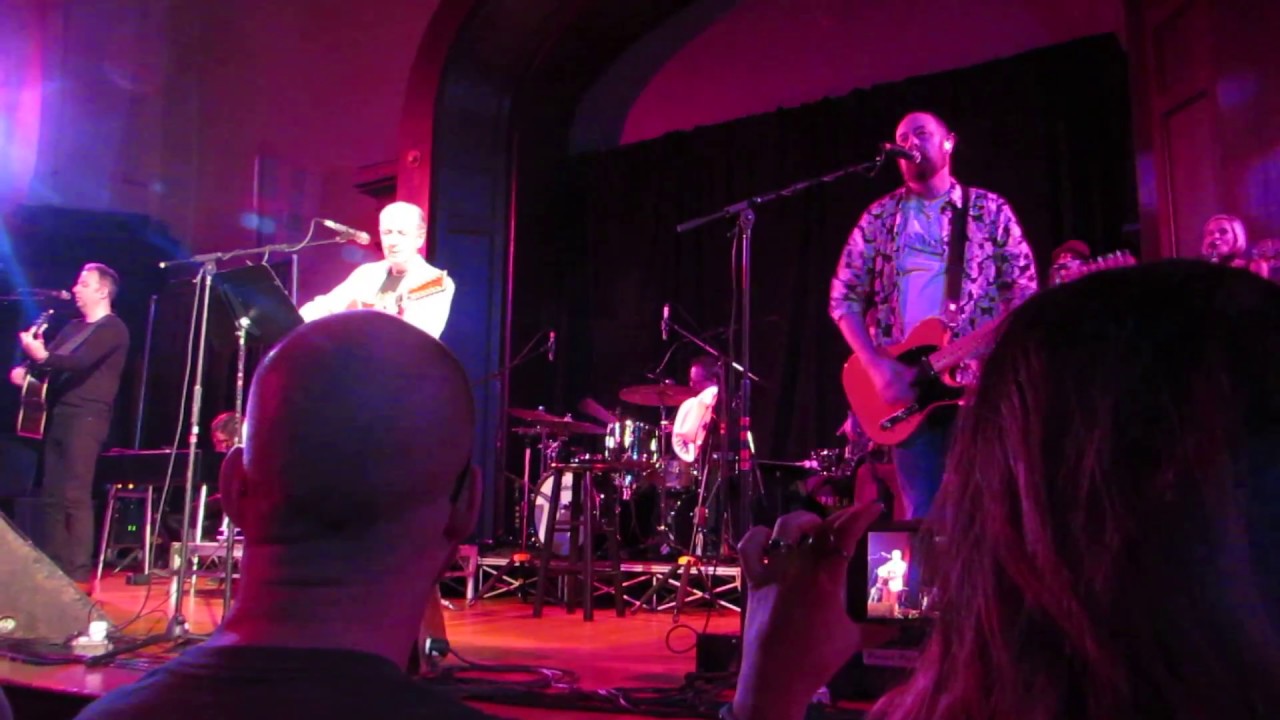 Michael Nesmith & The First National Band "Nine Times Blue" - YouTube