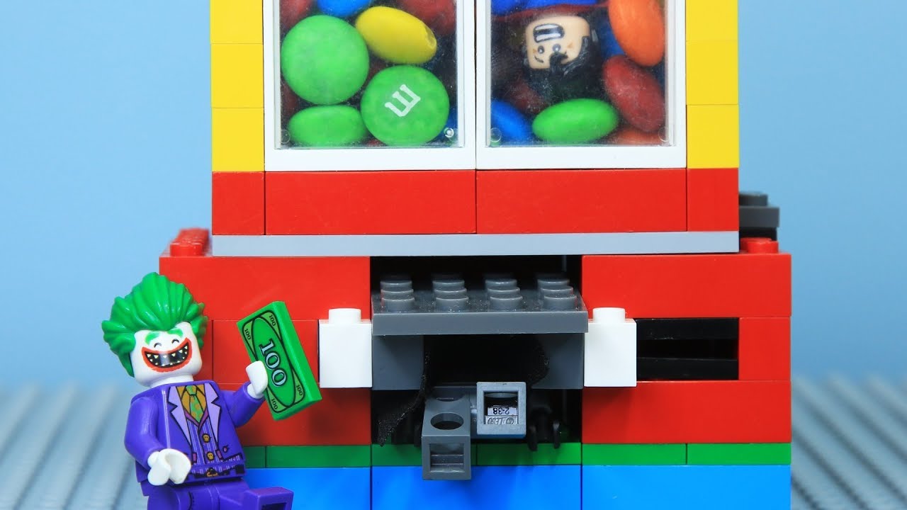 [Brick Creation #16] Lego Superman Building M&M Vending Machine - YouTube