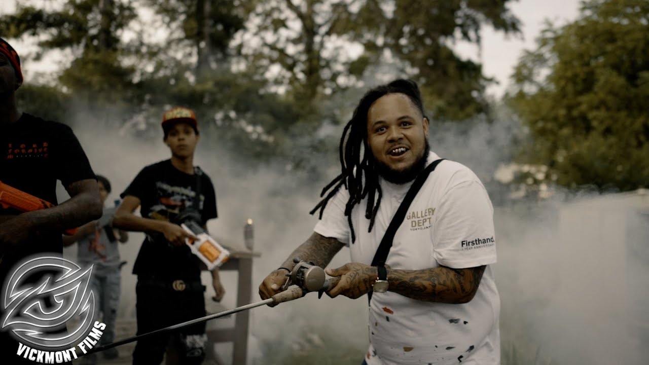 BundleBoy Drizzy f/ Lil Boo - RockOut ( Official Music Video ) - YouTube