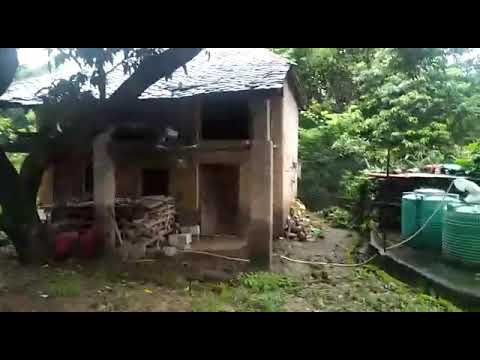 Himachal ke bahut sunder kache ghar - YouTube