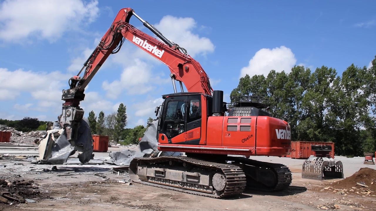 Komatsu PC 290-10 excavator with Demarec MQP-30 Multi-Quick Processor ...
