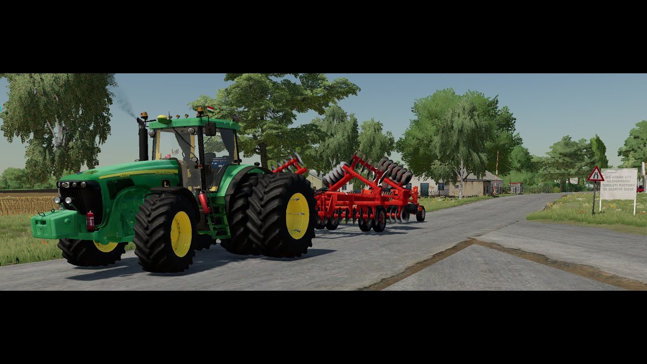 FS22-AgroszoltekKFT map, Napraforgó tarló tárcsázás. John Deere 8220 ...
