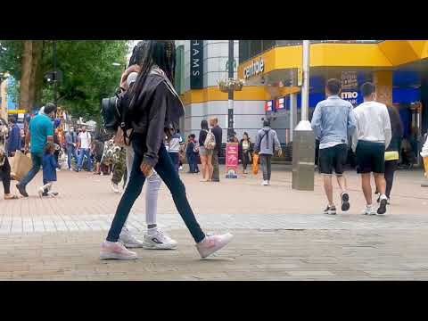 What People Wear in London || Street Fashion || London Street Fashion ...