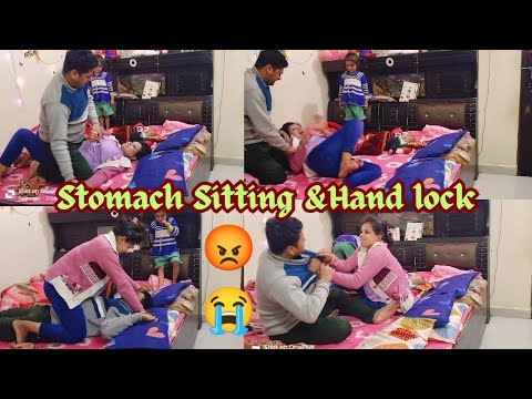 stomach sitting and hand looking bistar lekar hui hai husband se tej maarpeet 😡😭