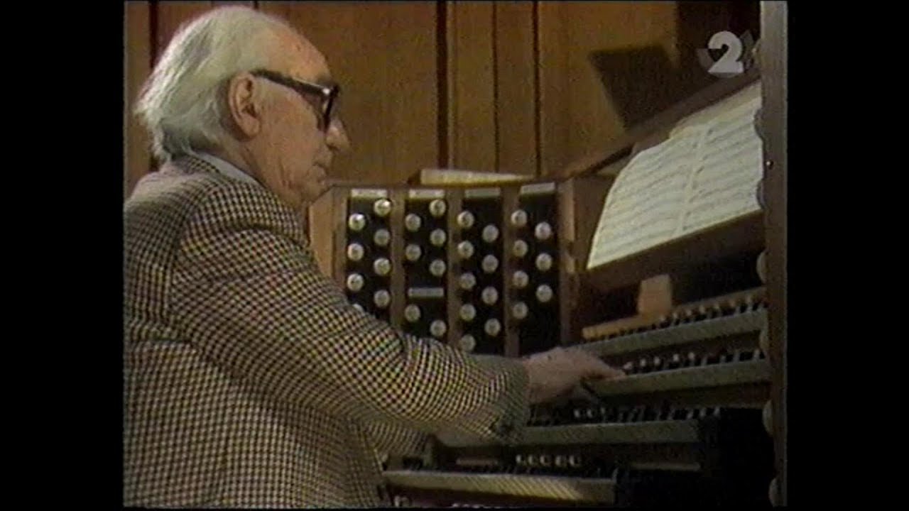 Flor Peeters plays "L'Orgue Mystique" (Charles Tournemire) - YouTube