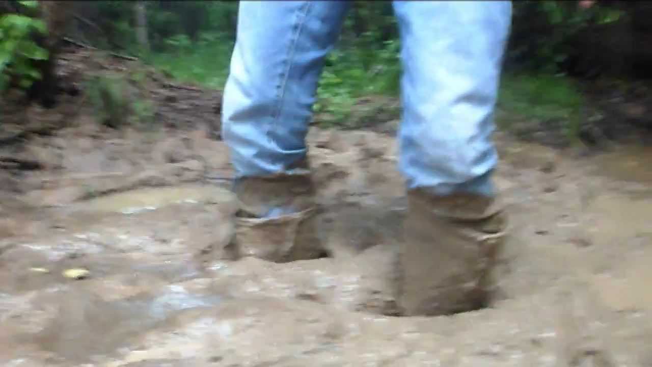 Black Hunter in the mud - 2 (01.06.13) - YouTube