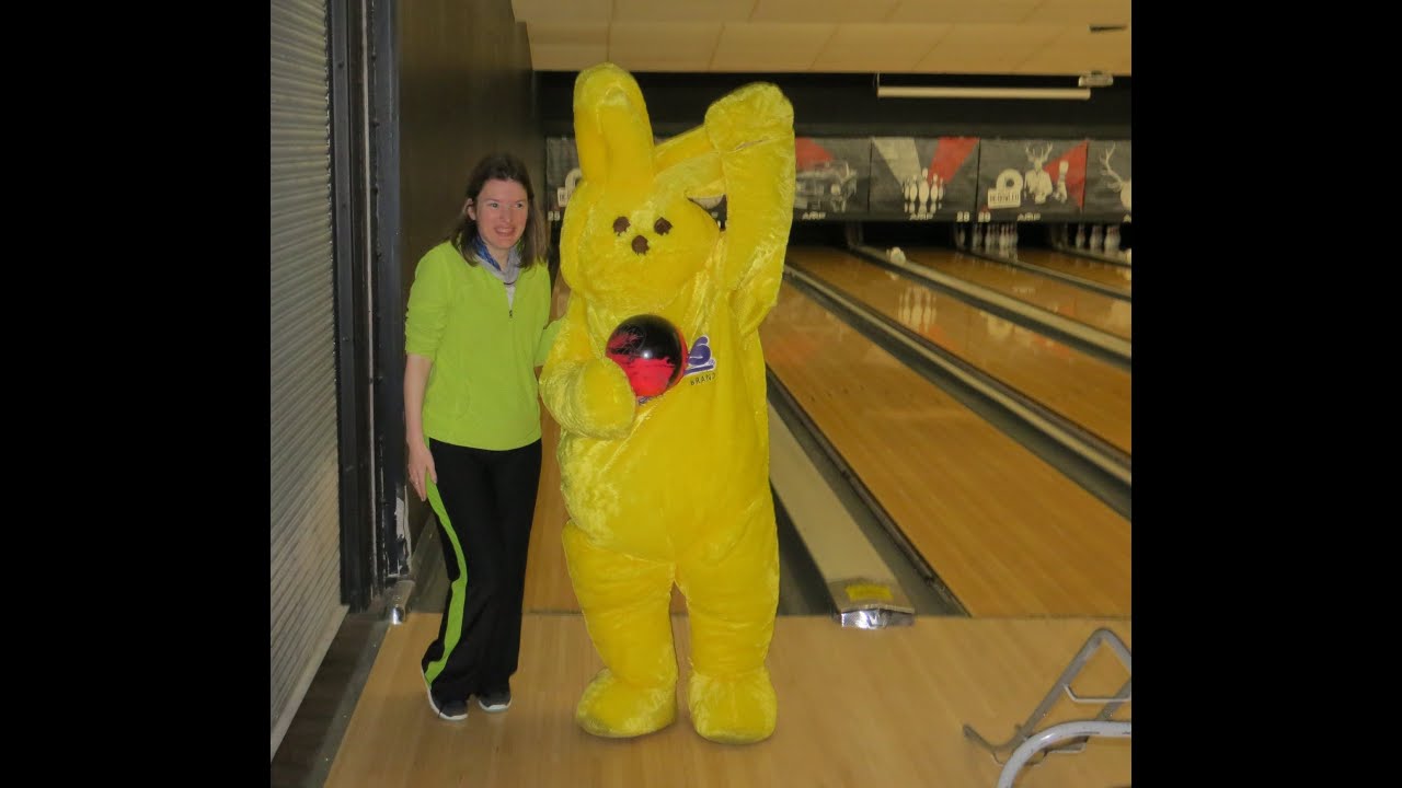 Peep @ Medina Bowling Alley, Oh 4-2023 - YouTube