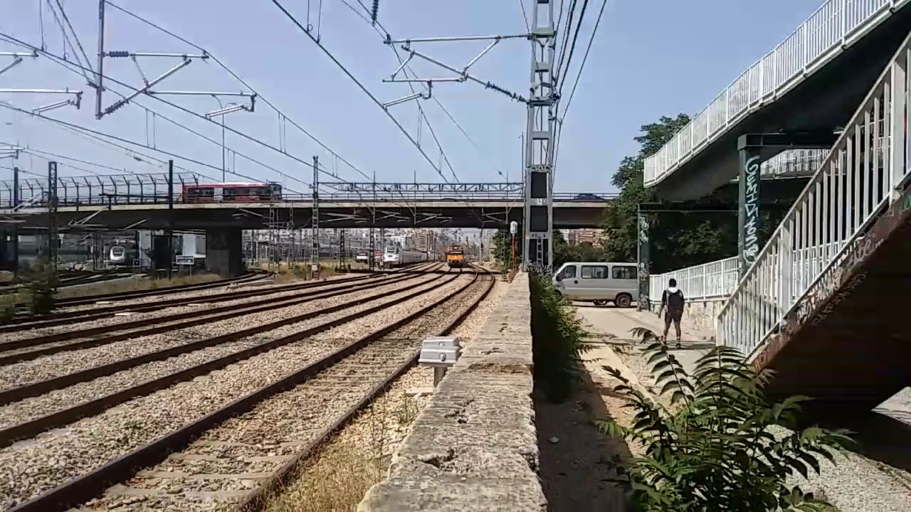 Doble 447 de Rodalies de Catalunya en Valencia (Regional Exprés ...