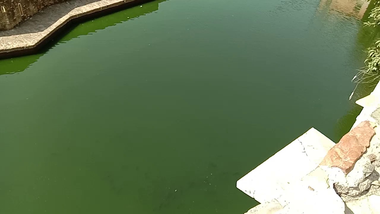 chittod Ford(kila) gomukhi kund - YouTube