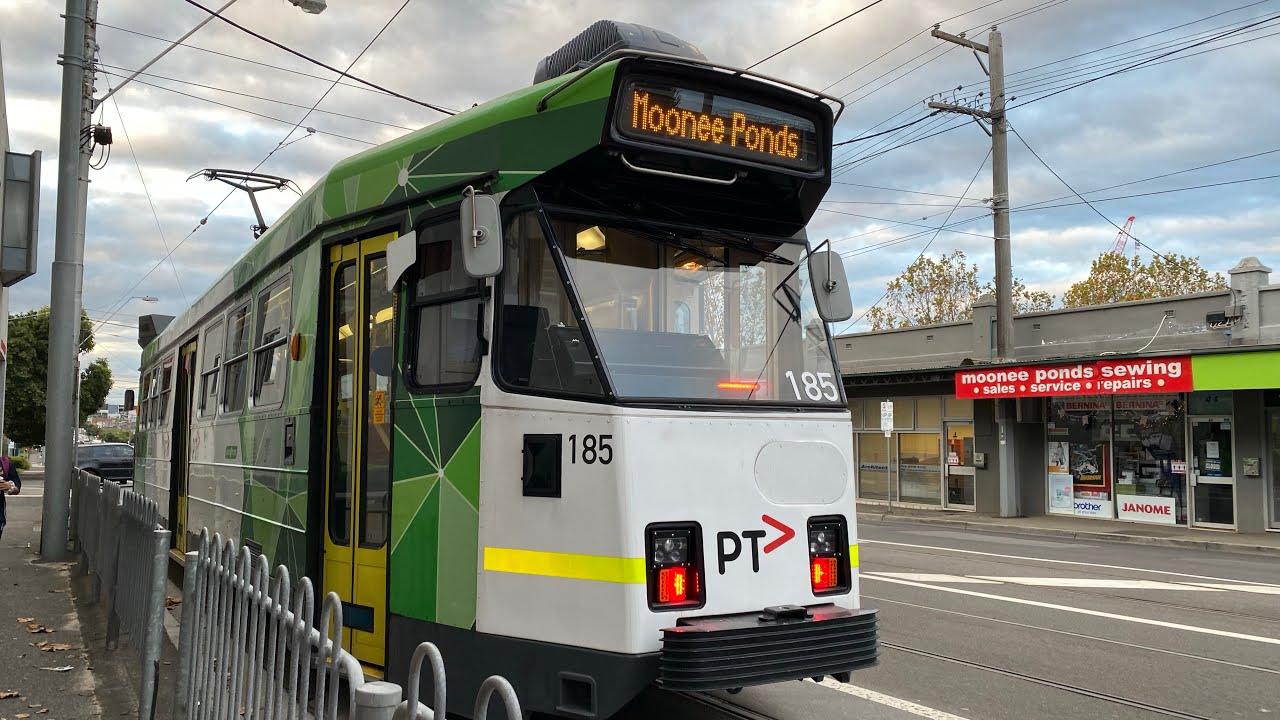 Trams around Essendon station and Moonee Ponds Junction - YouTube