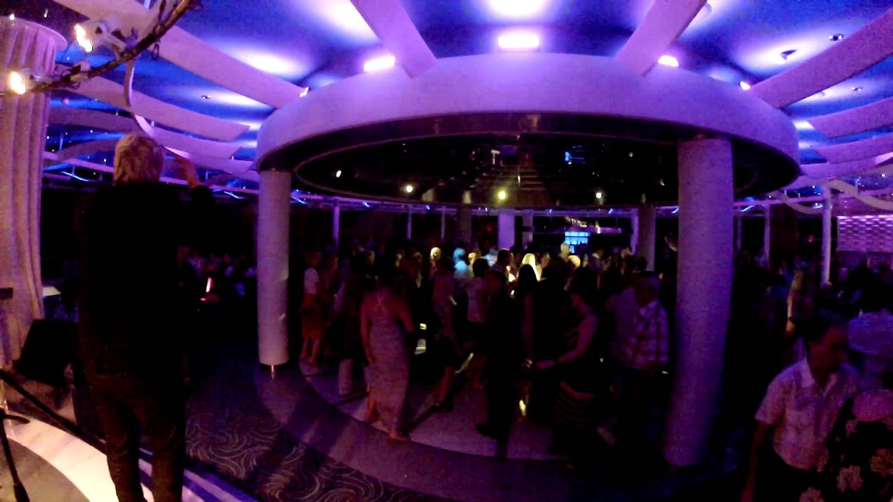 Mr & Mrs Smith Dance Music - YouTube