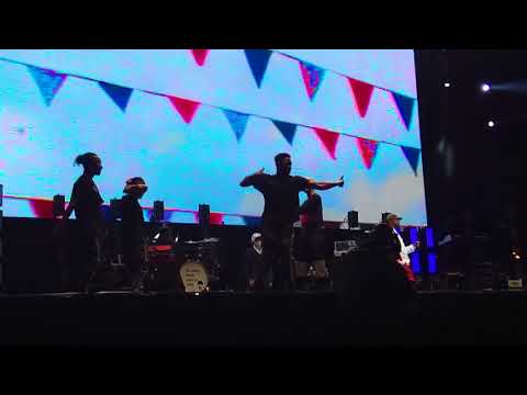 N.E.R.D. & M.I.A. - Kites Colours of Ostrava