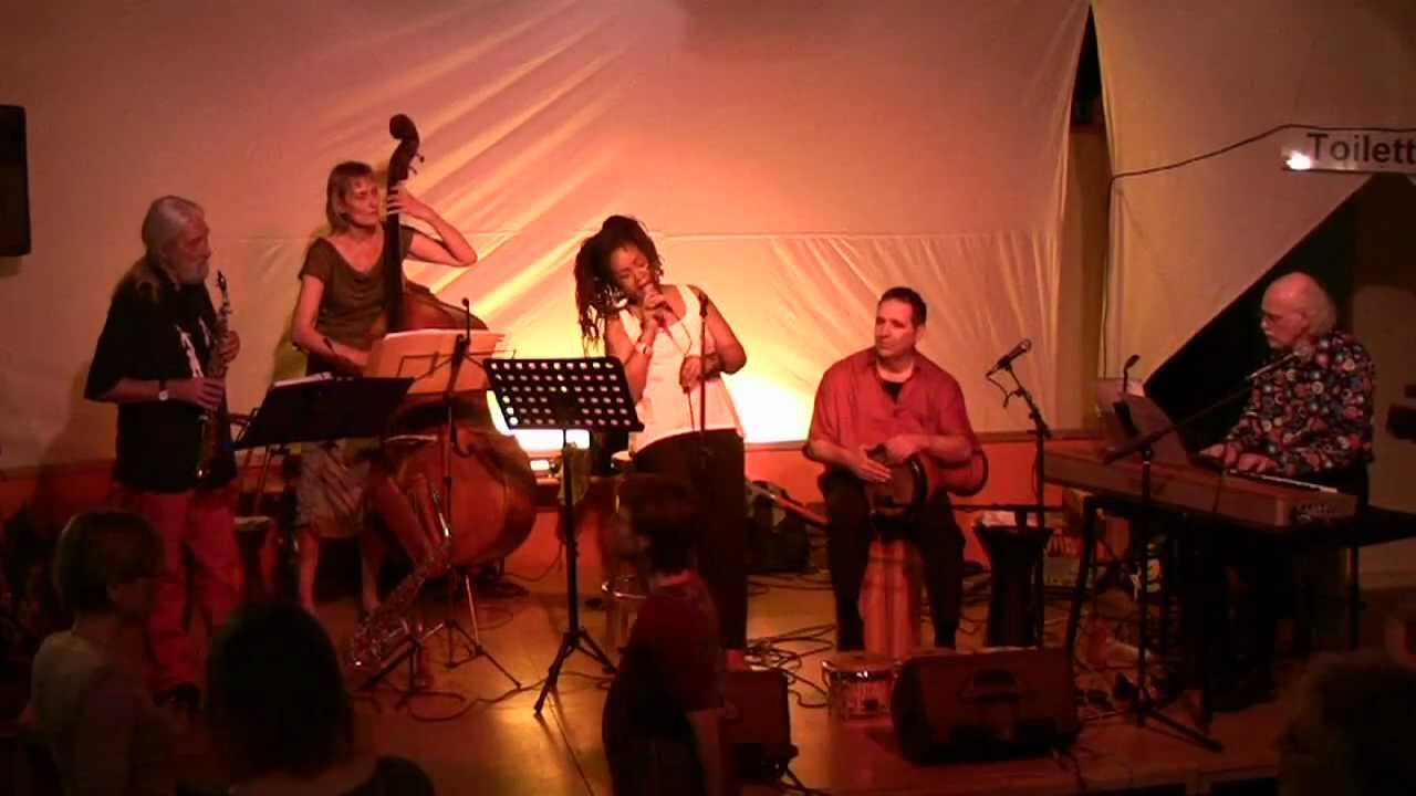 Samira Belly Dance - YouTube