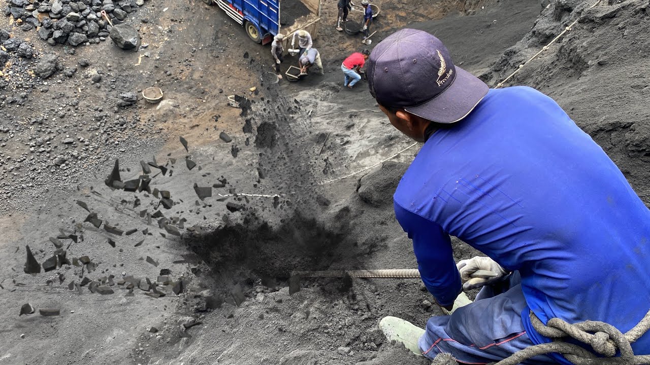 Climbing cliffs‼️extraordinary process of black sand mining - YouTube