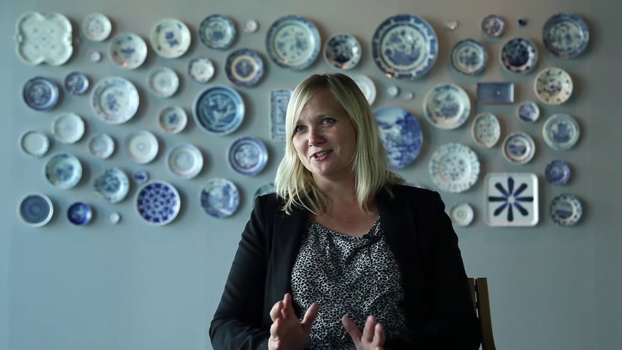 Creative Museum - Maker in Residence - YouTube
