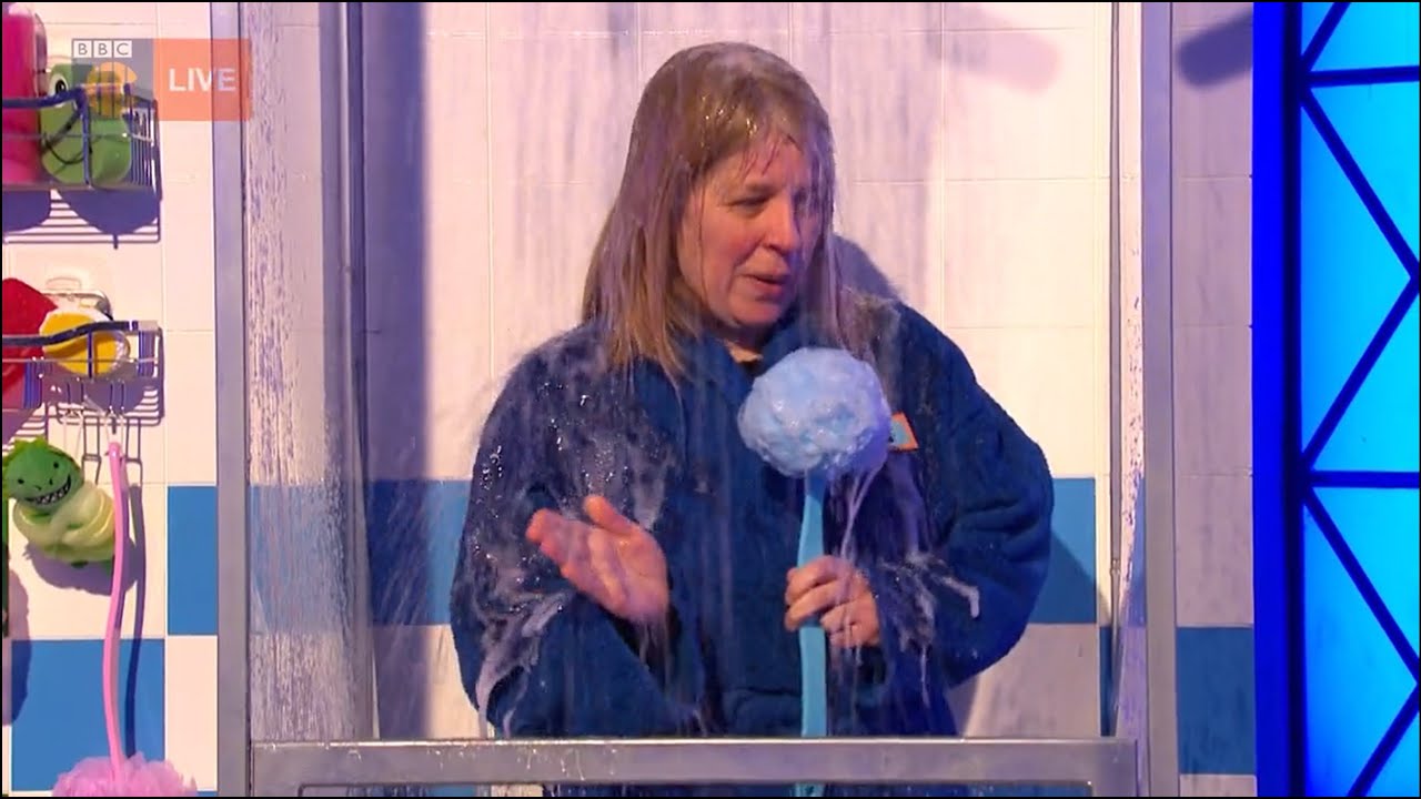 Showeroke - Iona Gunged / Slimed - YouTube