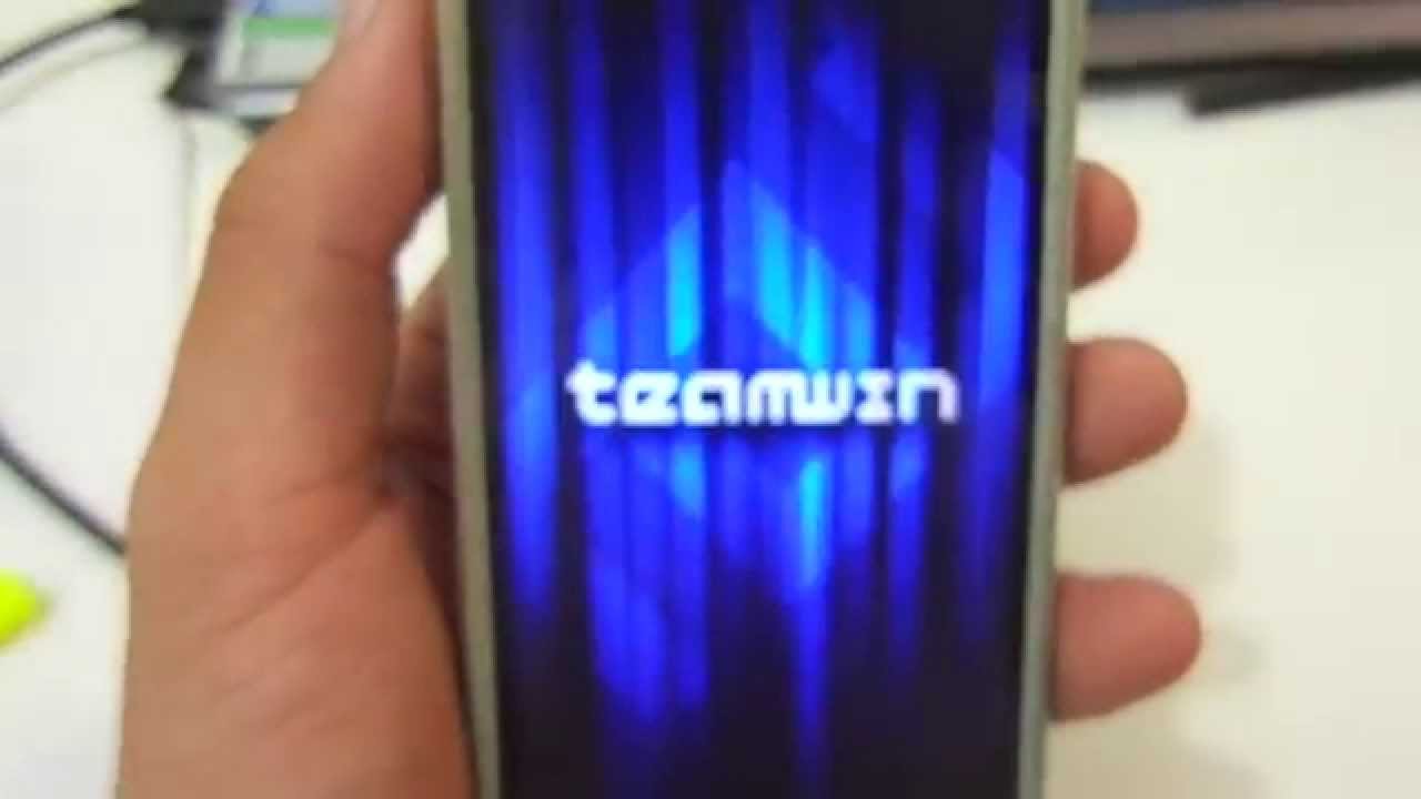 Como Instalar a TWRP (CUSTOM RECOVERY) no Moto G (XT1033/XT1032) - YouTube