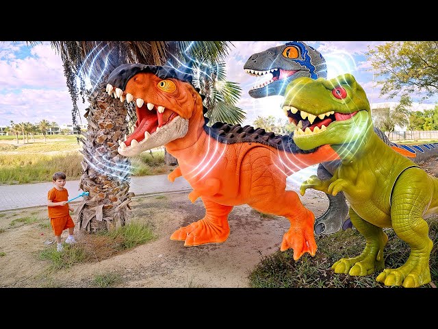 Huge Stretchy Dinosaurs in Real Life and Science Experiments for Kids ...