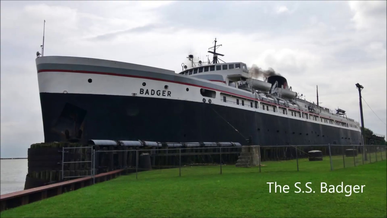 The last coal-burning steamship in the U.S. - YouTube