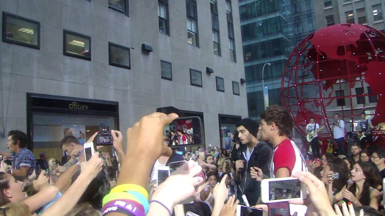 One Direction - Soundcheck Best Song Ever - Today Show 8/23/13 NYC ...