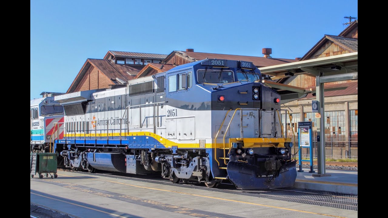 Dash 8-32BWH leaders of 2018! - YouTube