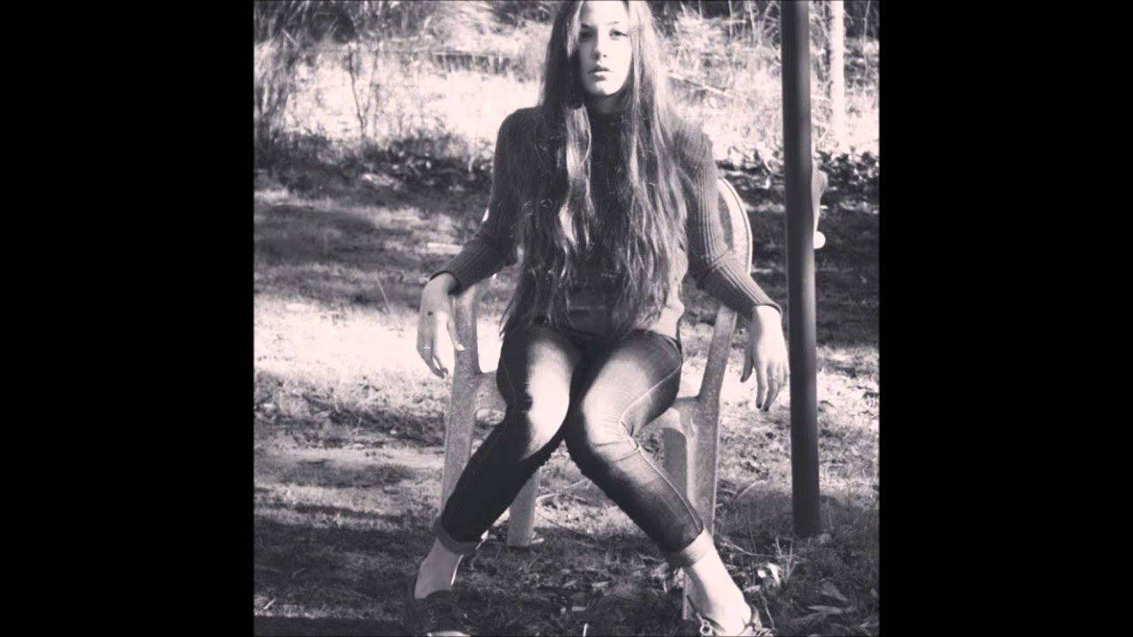 Brand new key cover ( Kaity Dunstan) - YouTube