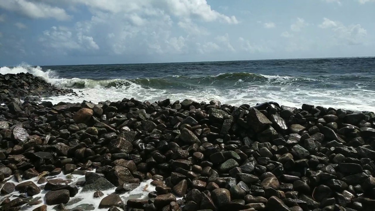 Cochin Chellanam Beach High tides always a nightmare to neighbors ...