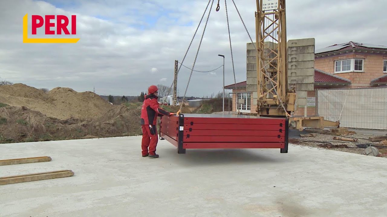 TRAINING | PERI MAXIMO safely transport with stacking pallets (EN ...