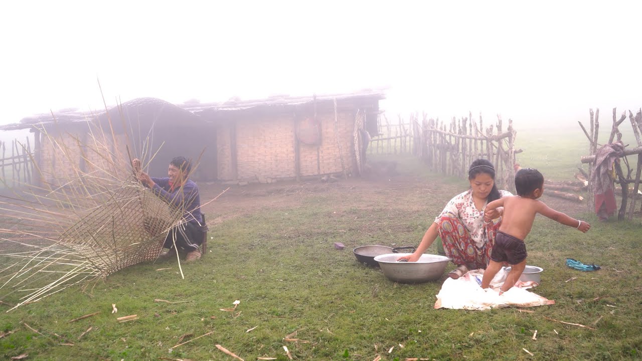 Himalayan cloudy life of a shepherd family || manjita and somu with son Niyabung || - YouTube