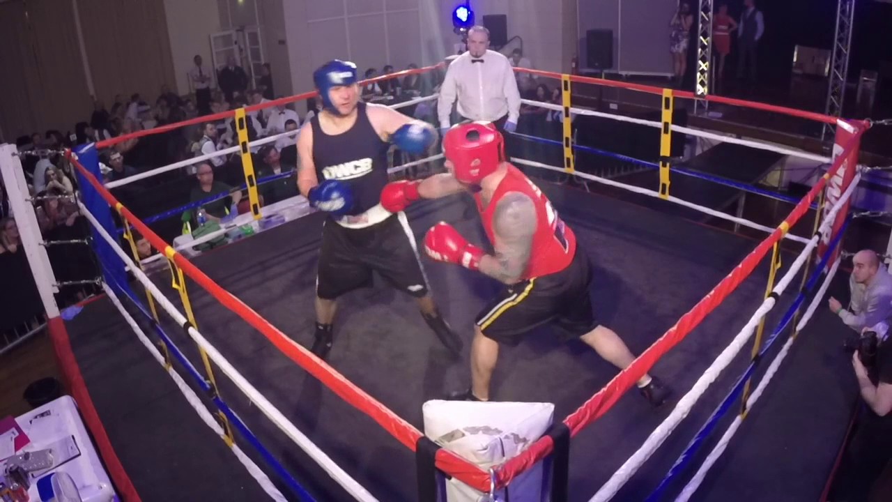 Ultra White Collar Boxing | Dunfermline | Dave Grubb VS James McCallum ...