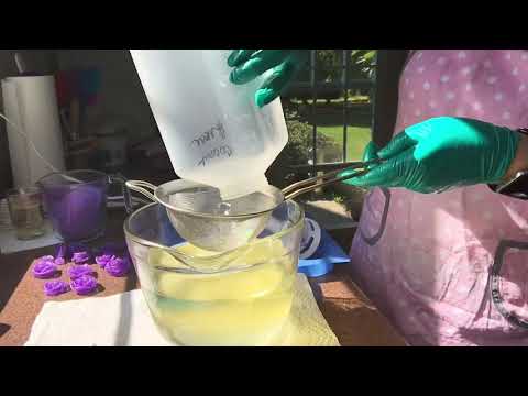 Making and Unmolding Lavender Anise Spa Salt Bars